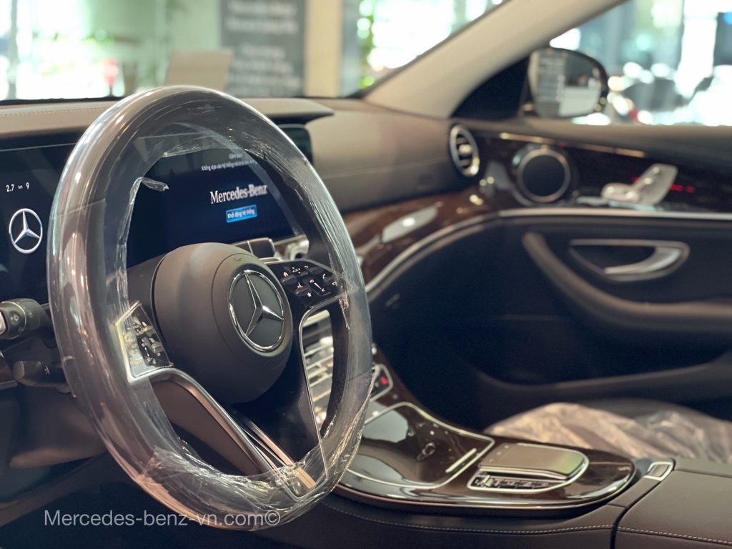 Mercedes-Benz E 200 Exclusive - Mercedes-benz-vn